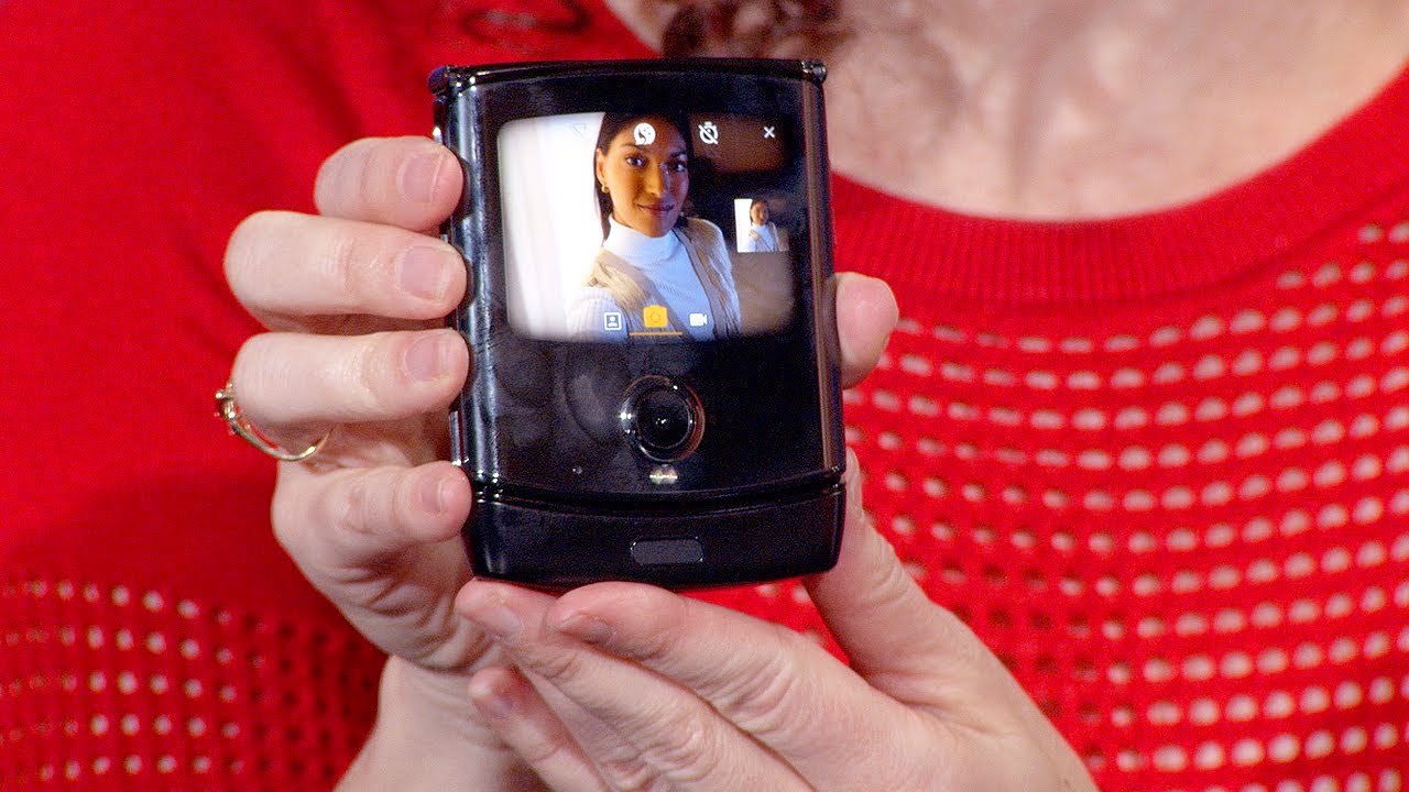 Motorola Razr Flip Phone Red