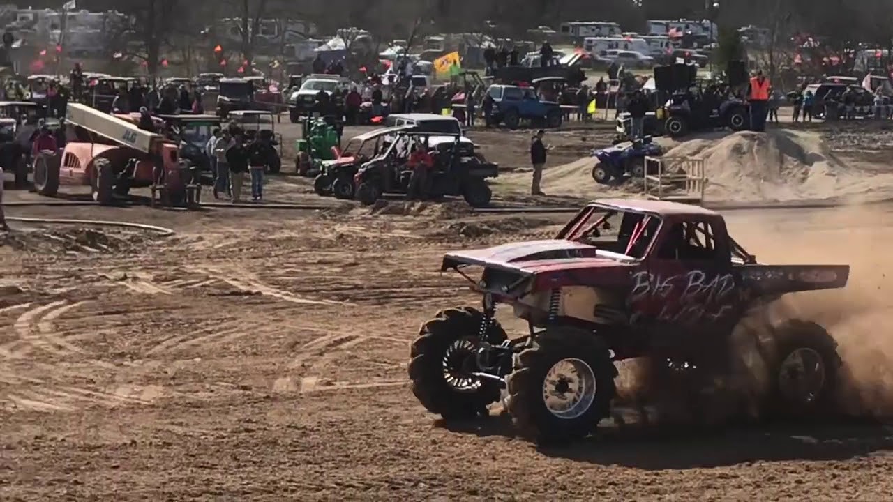 Mega truck race at RWP spring of 2019 - YouTube