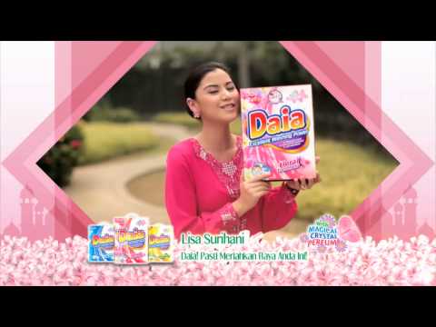 Daia TV Commercial - Lisa Surihani (Raya with Daia) - YouTube