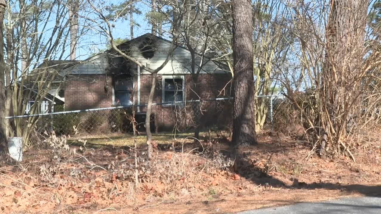 SCENE VIDEO: 1 dead, another seriously injured after Hanover house fire ...