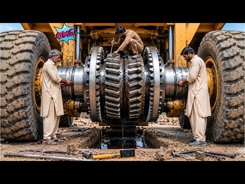 🔥Caterpillar Front Gear Broke Under Extreme Load | $11,000 Mountain Repair by Pakistani Mechanics