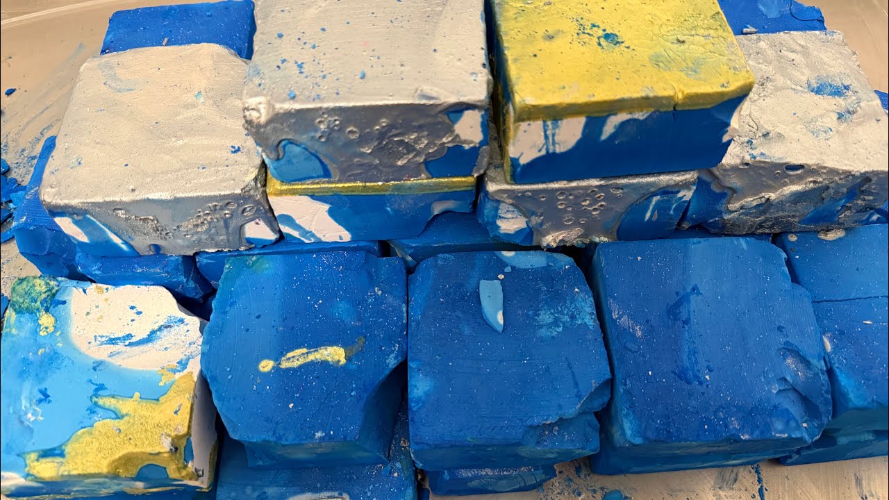 Satisfying Blue Pigment Crunch | Deep Crunch ASMR Therapy - YouTube