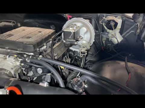 How to LT4 swap a C10! - YouTube