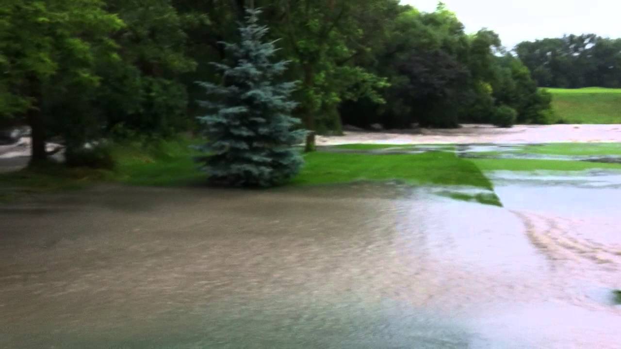 2013 Toronto storm: Islington Golf Course Flooding - YouTube