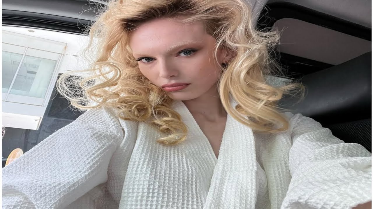 Who Is Alex Consani? Meet the Rising Transgender Supermodel Taking Over ...