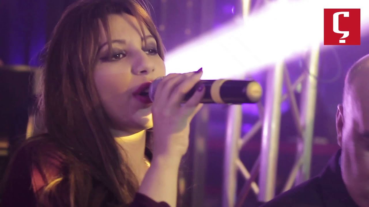 Sahar Seddiki - FALTA LIVE !!! - YouTube