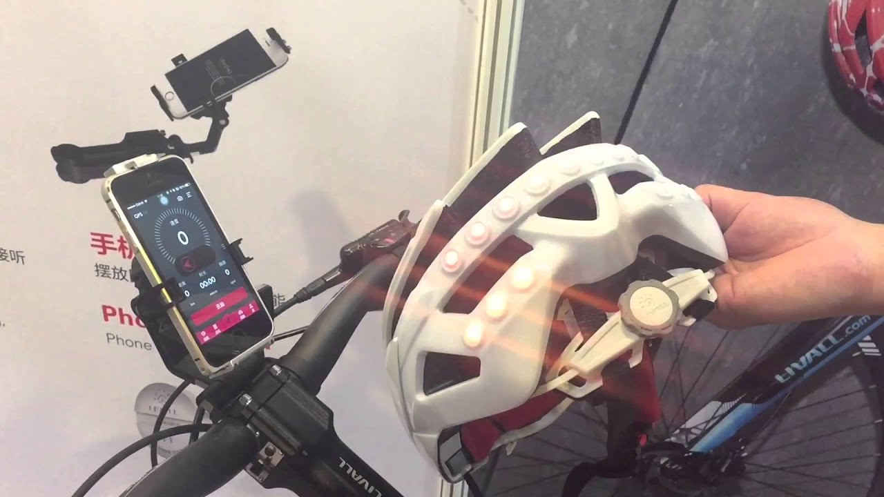 The 10 most innovative products at the Mobile Electronics show - YouTube