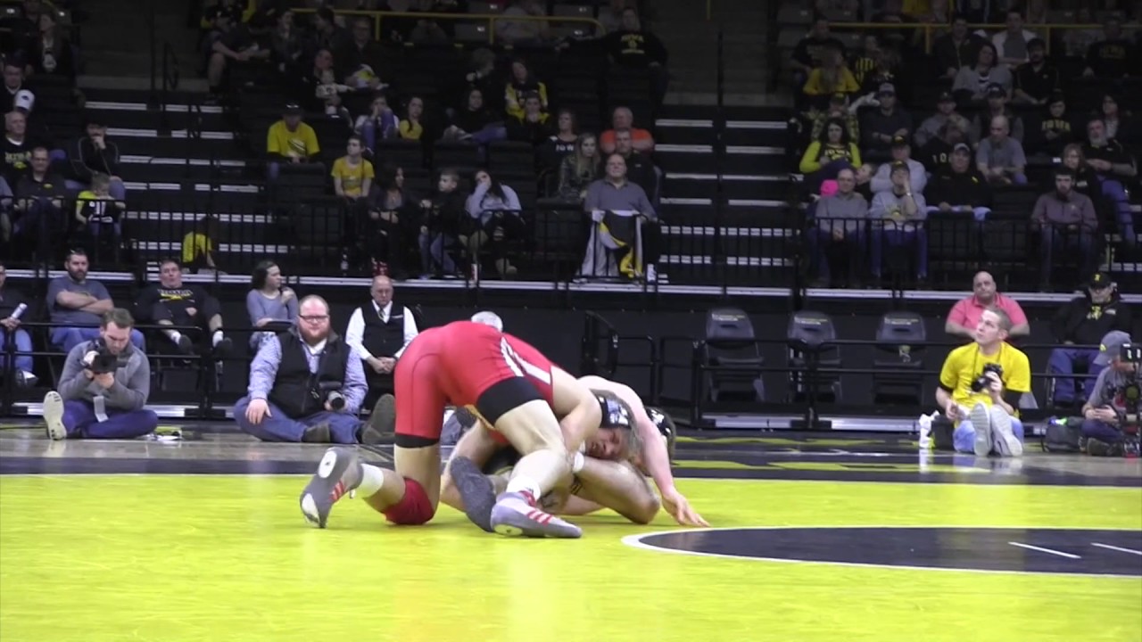 197 lbs Cash Wilcke, IOWA vs Aaron Studebaker, NEB - YouTube