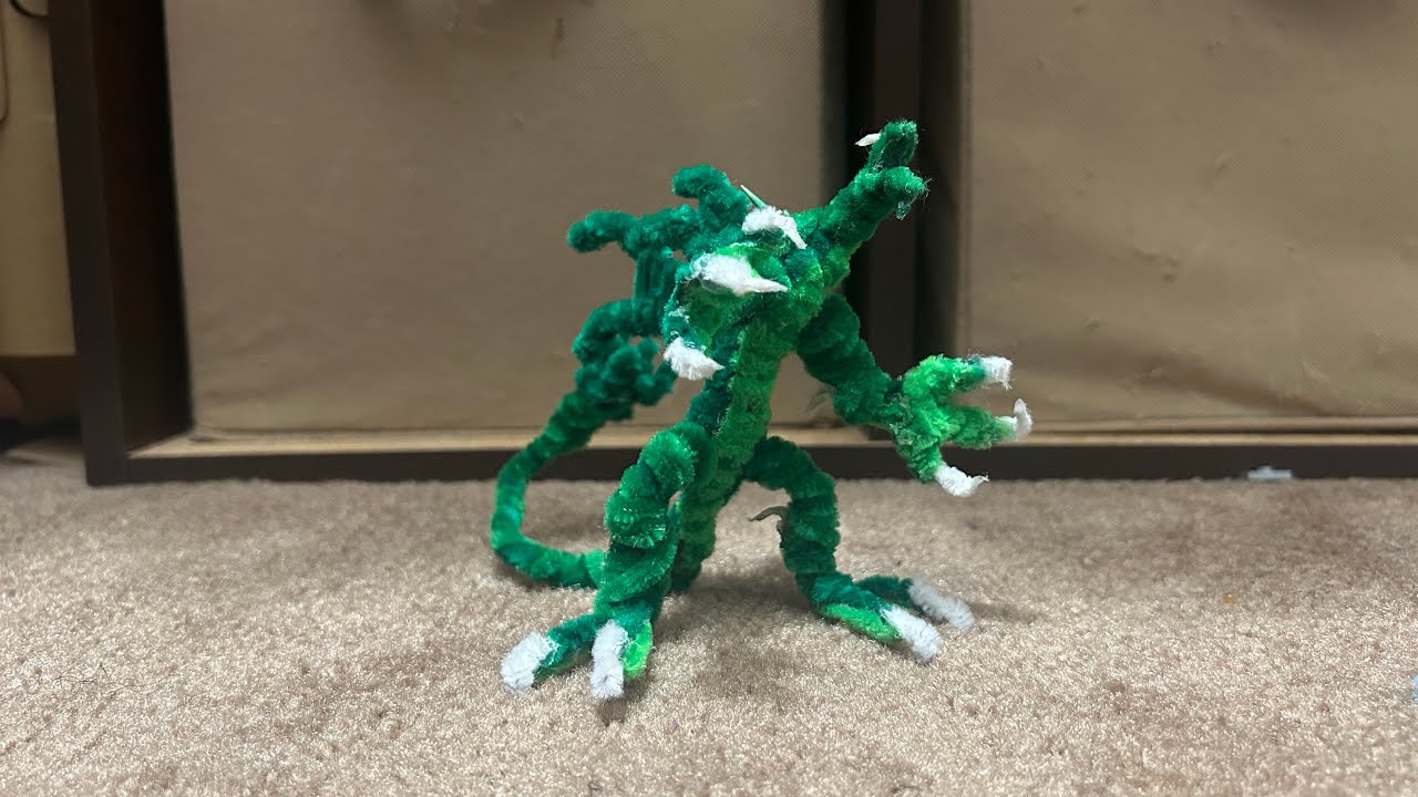 Custom Pipe cleaner Godzilla figure review - YouTube