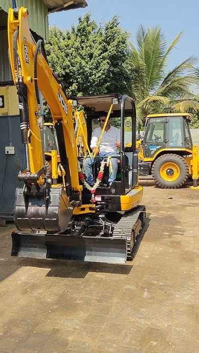 Jcb Js30 plus mini Excavator delivered by prakash ana - YouTube