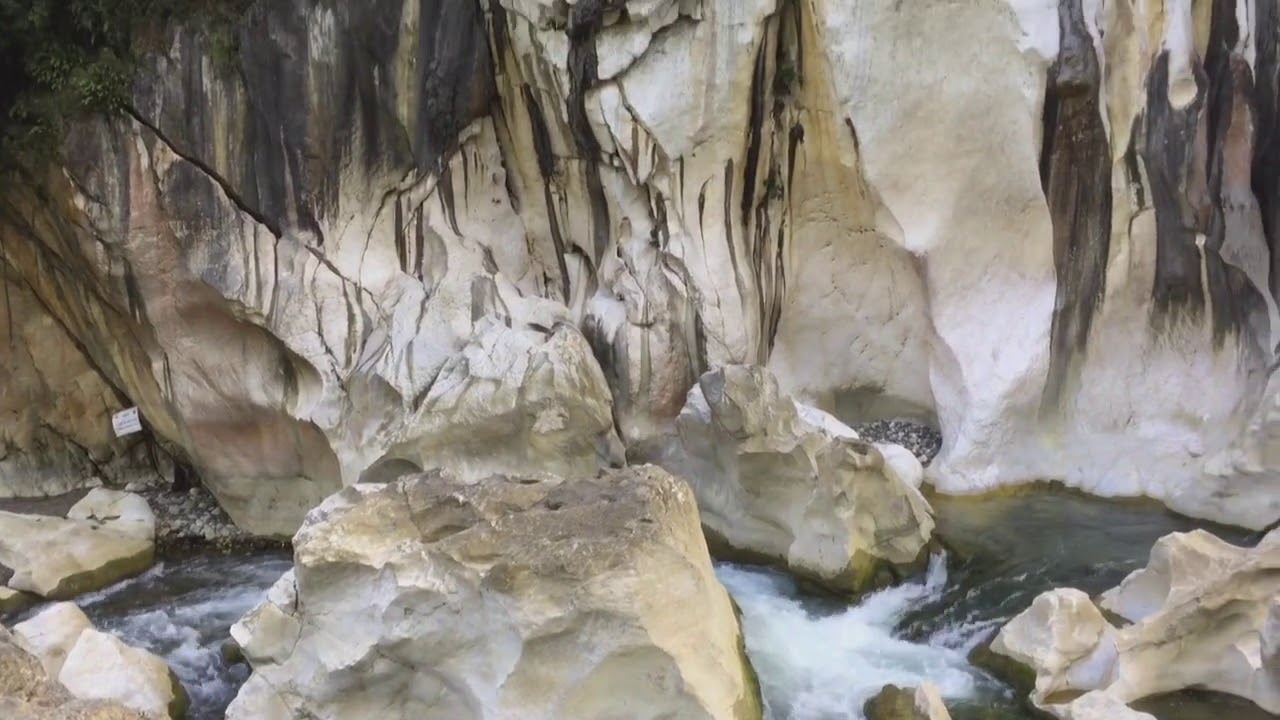 The Magical Tinipak River and Cave - YouTube