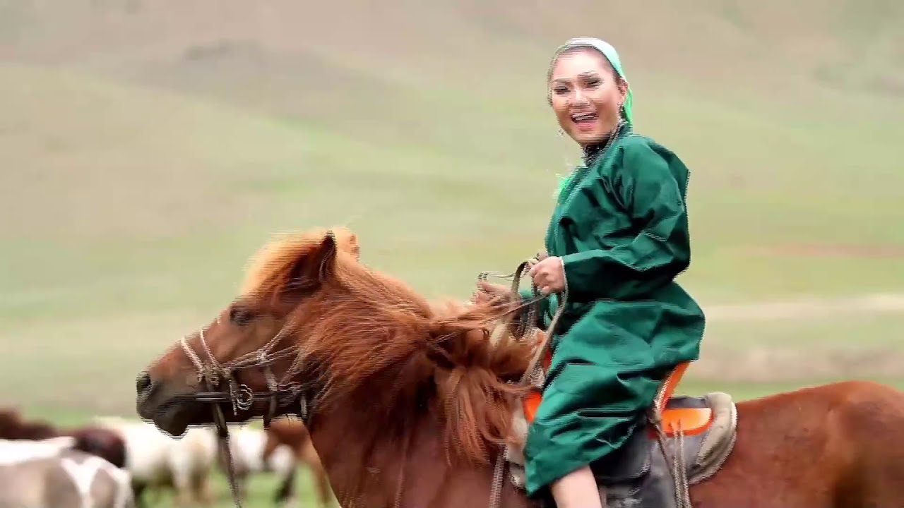 Altantulhuur - Uvliin aduuchin | Алтантүлхүүр Өвлийн адуучин - YouTube