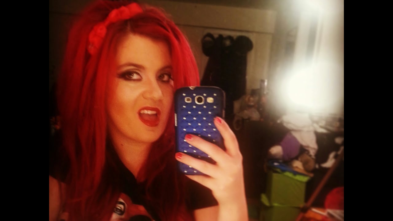 Edgy Snow White look - YouTube