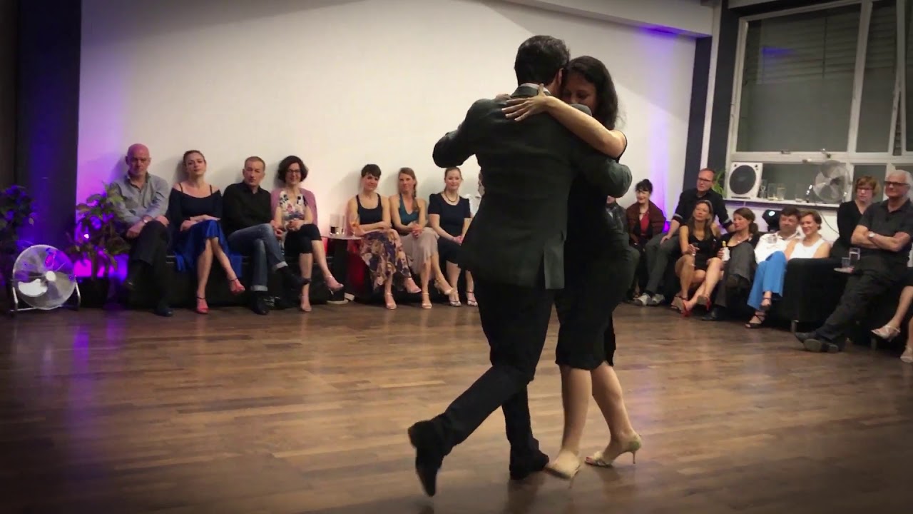 Celine Giordano & Alexis Quezada - Munich 03/2019 - Vals - YouTube