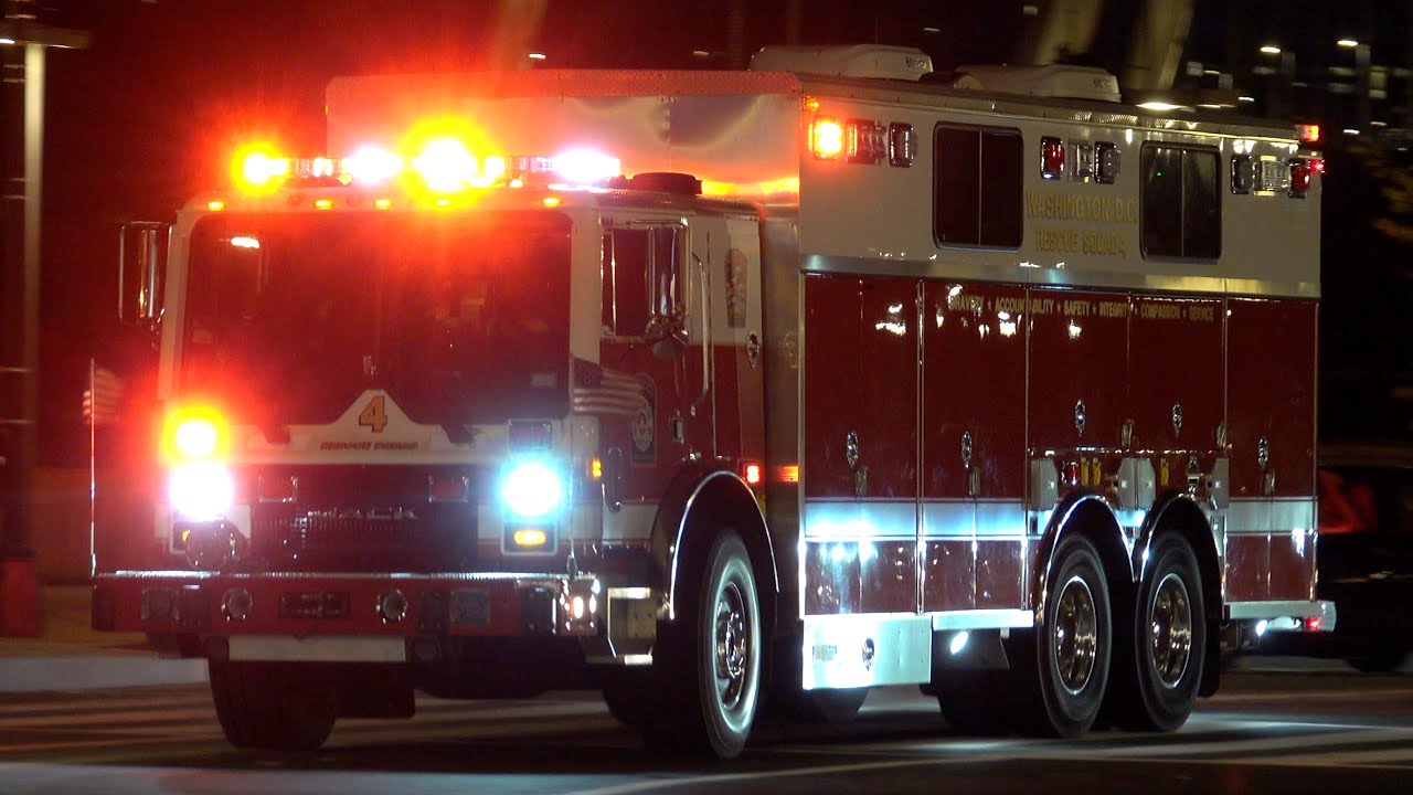DCFD Rescue Squad 3 Responding - YouTube
