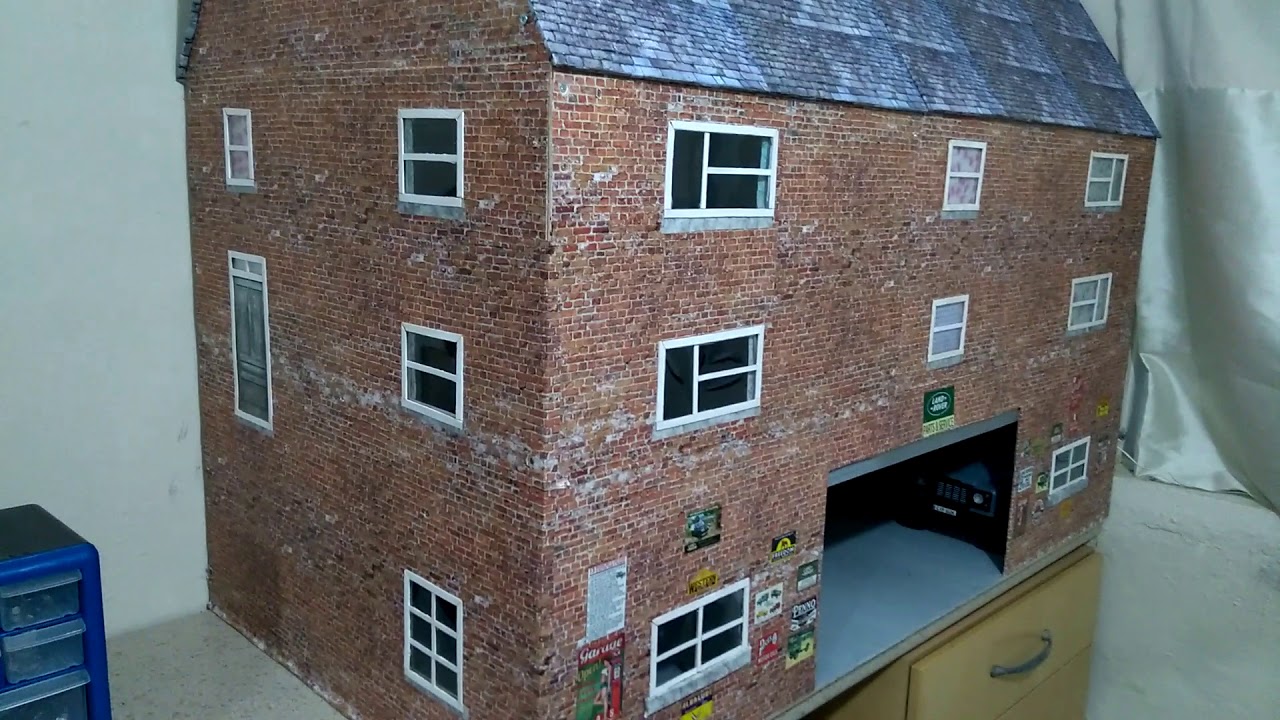 My rc rock crawler car diy garage storage building diaroma mn99 d90 ftx ...