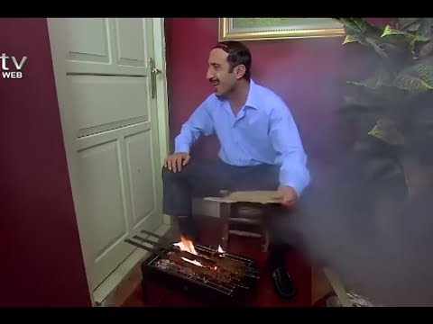 Kubat Nihaleyi Tuvaletten Çıkarmak İçin Kapının Önünde Mangal Yapıyor - Alemin Kralı