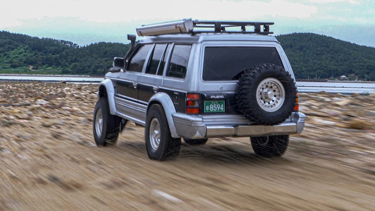 RC Car 1/10 Scale TRX4 Pajero 313mm Coastal Driving - YouTube