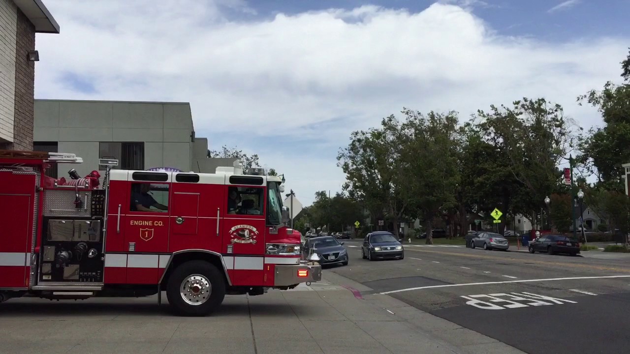 AFD Engine 1 Responding 6/7/17 - YouTube