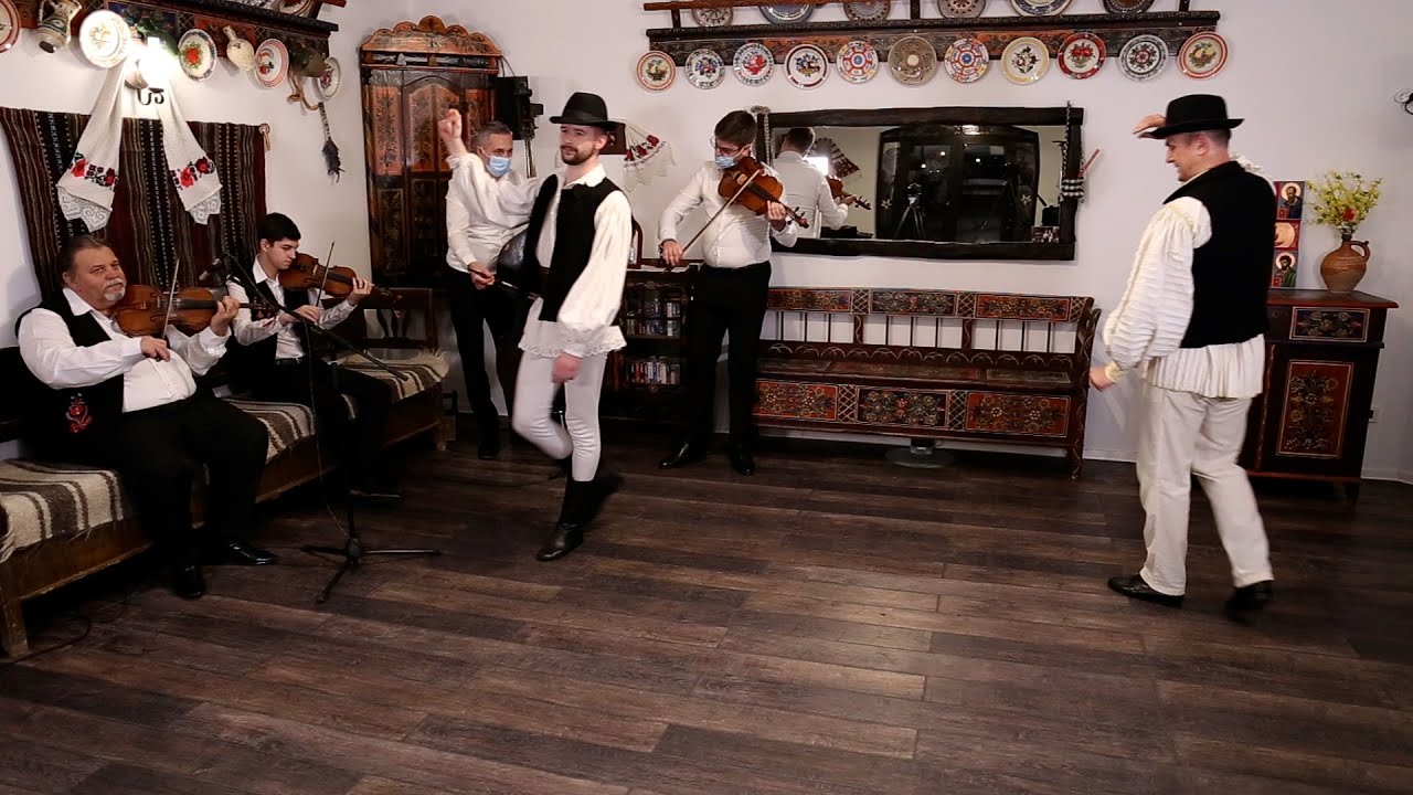 FOLCLOR COREGRAFIC ROMÂNESC - Jocuri tradiționale românești din CEANU ...