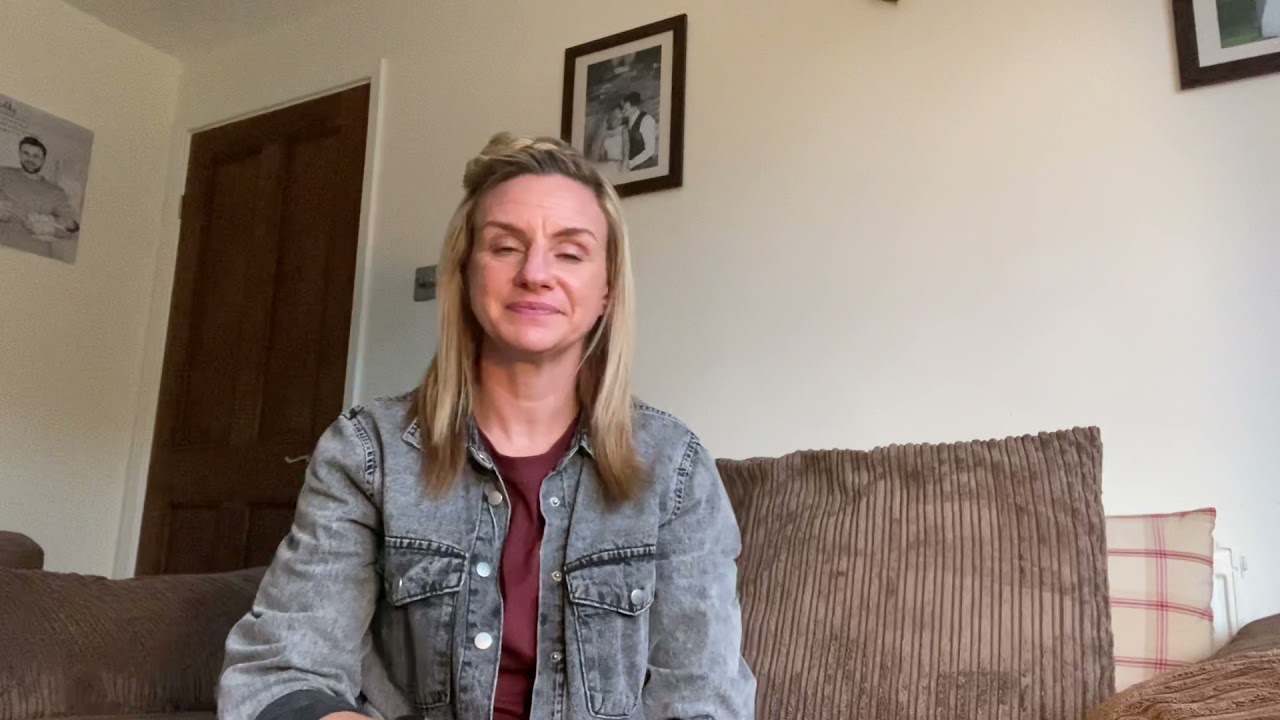 Little Donkey - Makaton - YouTube