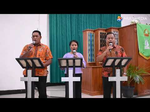 KJ 451 Bila Yesus Berada di tengah Keluarga - YouTube