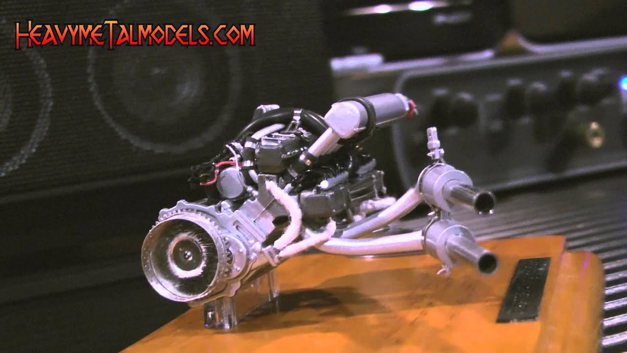 Miniature Engine! CMC's 1:18 Mercedes 300SLR | Heavy MeTal Models - YouTube