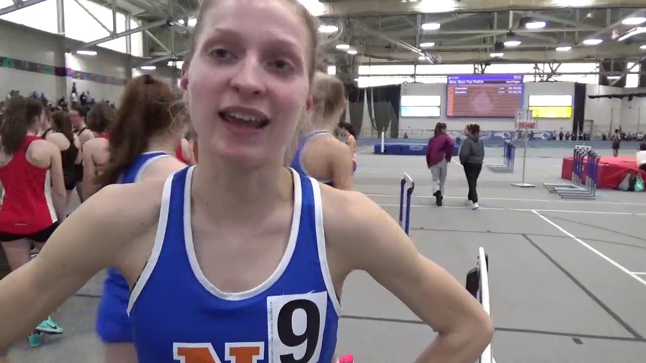 Newton South's Lucy Jenks defends mile title - YouTube
