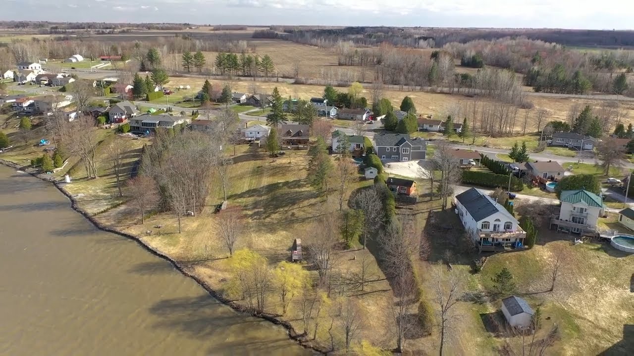 3669 Principale st - YouTube