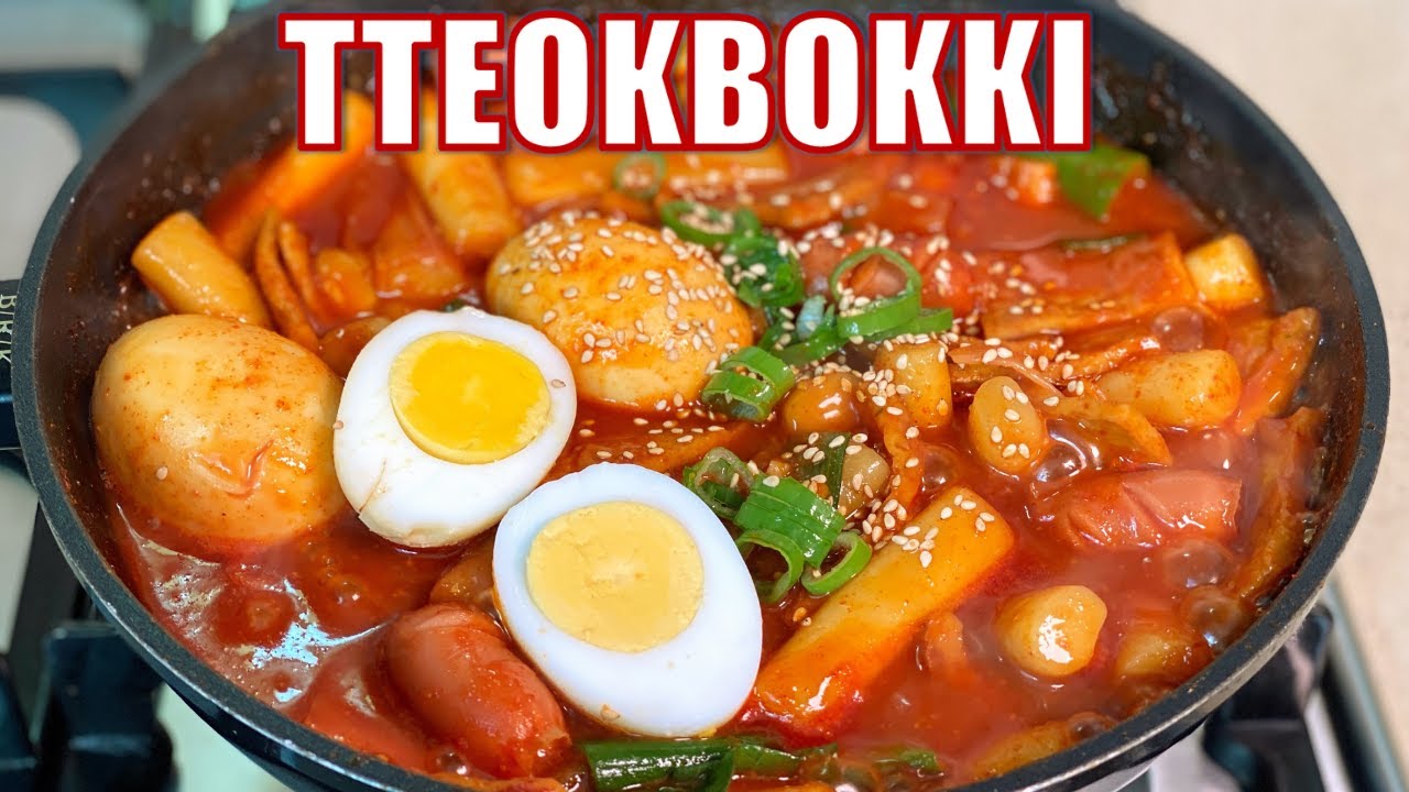 How Koreans Really Make Tteokbokki at Home - YouTube