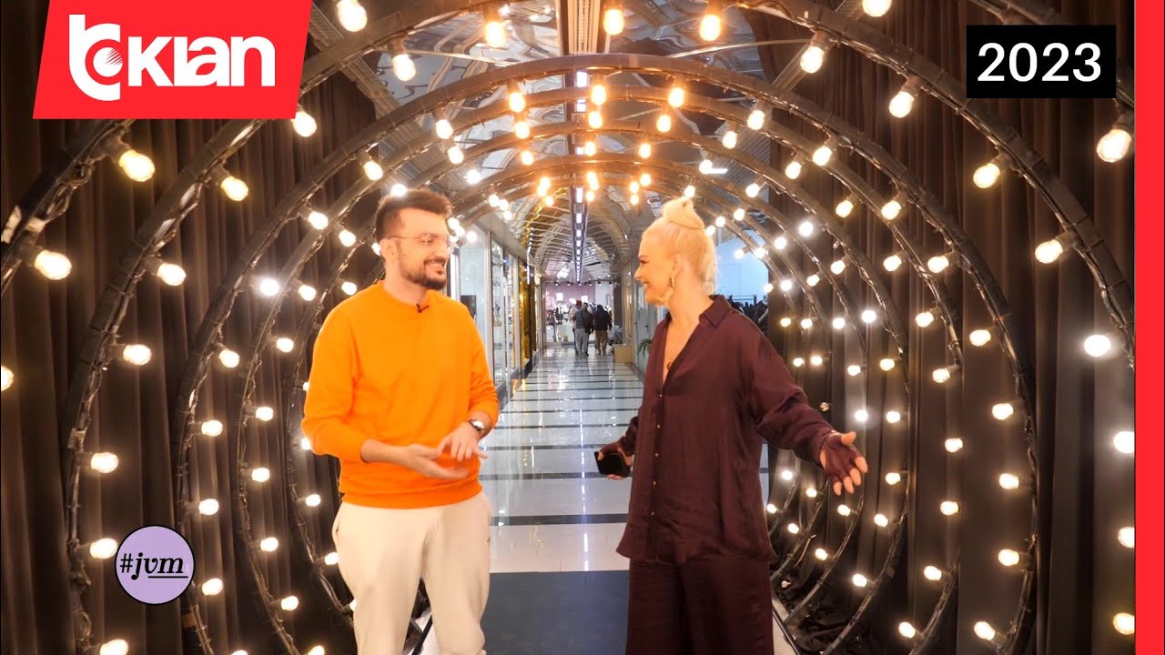 Eraldo Rexho hap Selfie Museum në Tiranë: Kam një besëtytni, nuk doja ...