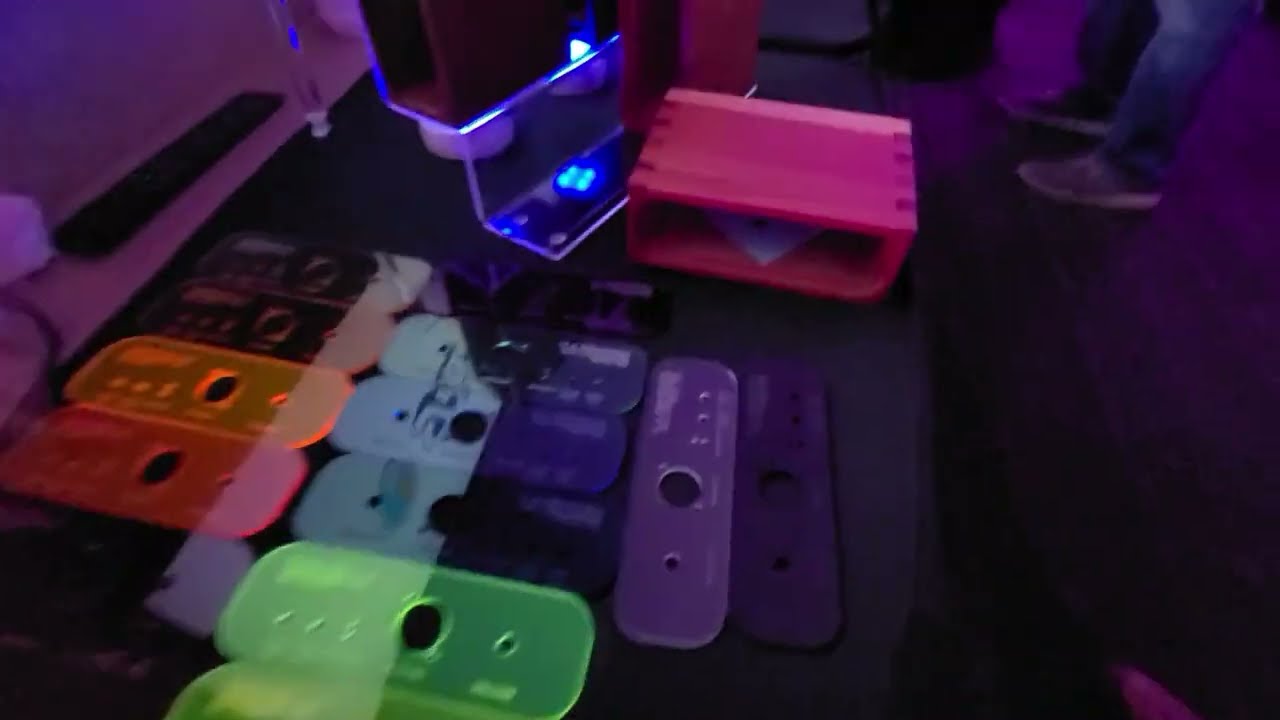 Geshelli Labs - I'm making my first purchase at the show - Incredible ...