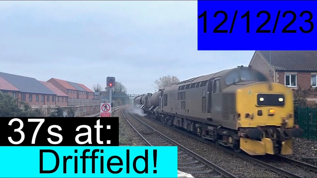 37 422 and 37 425 passing through Driffield for York Thrall Europa ...