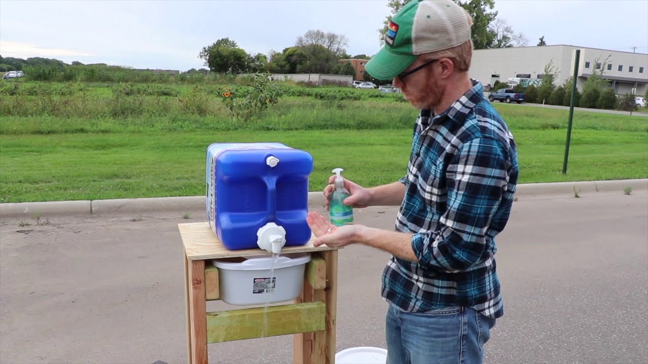 How to Build a Portable Handwashing Station - Al Hariri Group