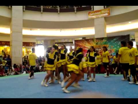 BC (Banana Cheerleading) SMAN 1 GEDANGAN - YouTube