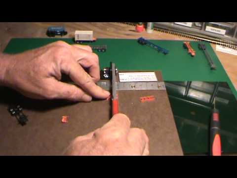 N Scale 002 Cutting 40' container frame to 20' - YouTube