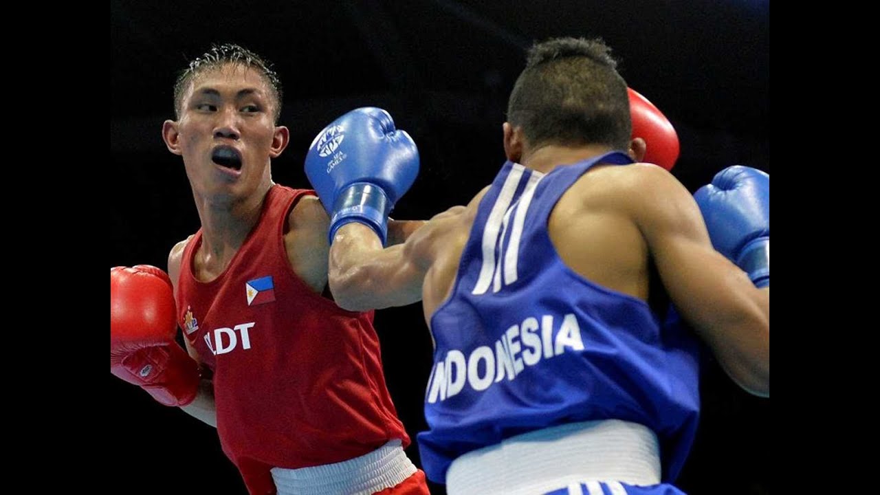 Rogen Ladon ends boxing team's skid, advances to flyweight QF - YouTube