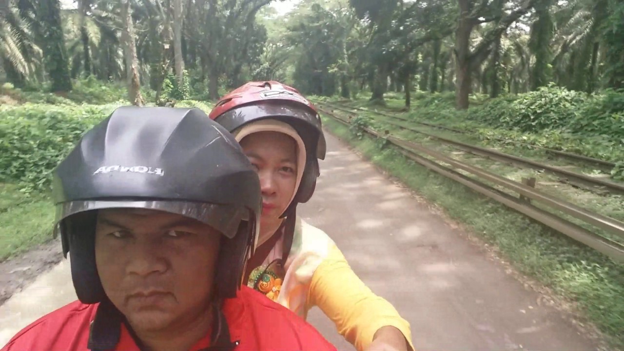 Jalan Padang Halaban - YouTube