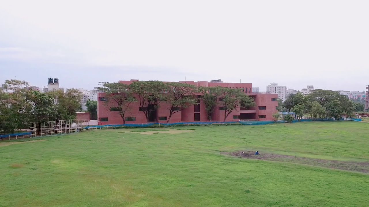 ULAB Permanent Campus in Quarantine - YouTube