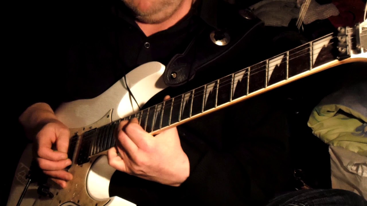 Hector the hero guitar - YouTube