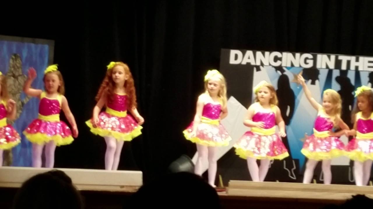 Bailey dance June 2016 - YouTube