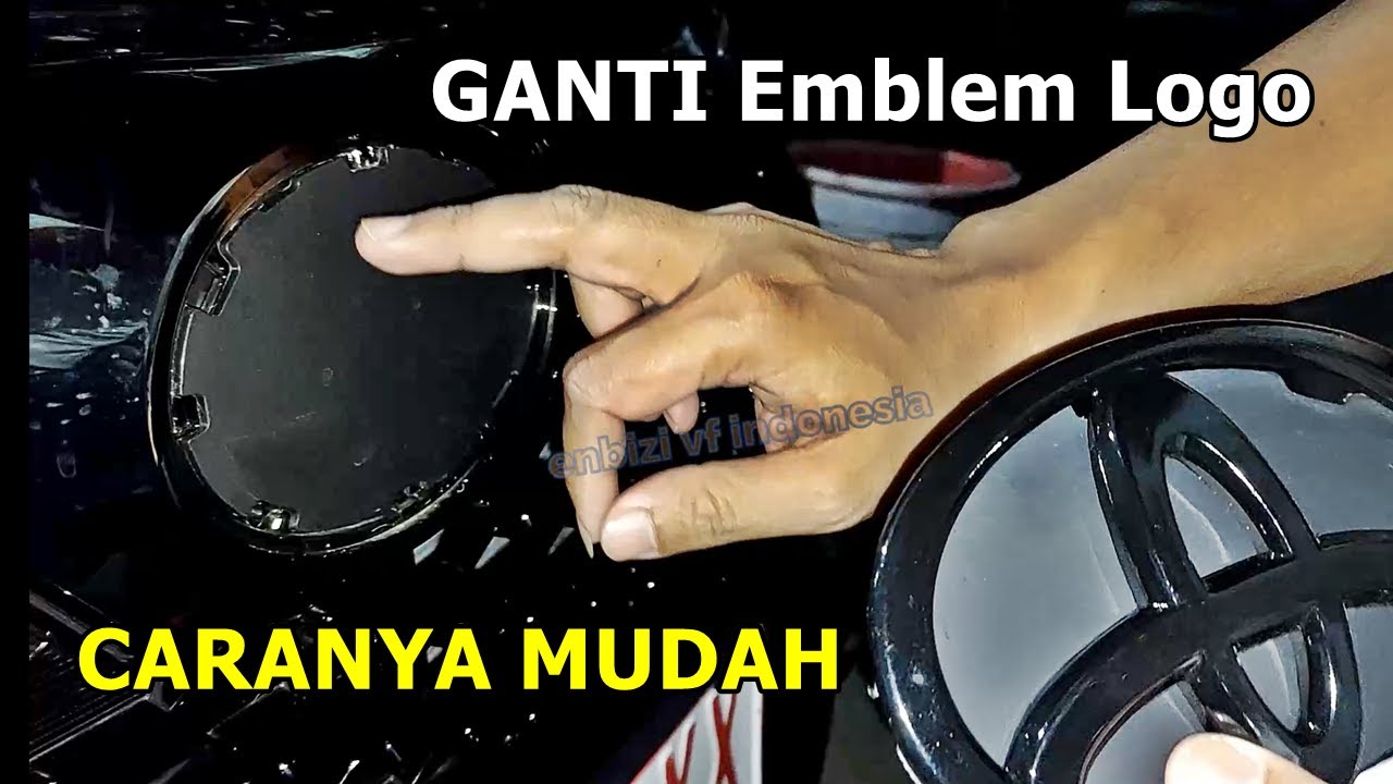 Cara Lepas & Pasang Emblem Logo Lambang Grill Depan Mobil - YouTube