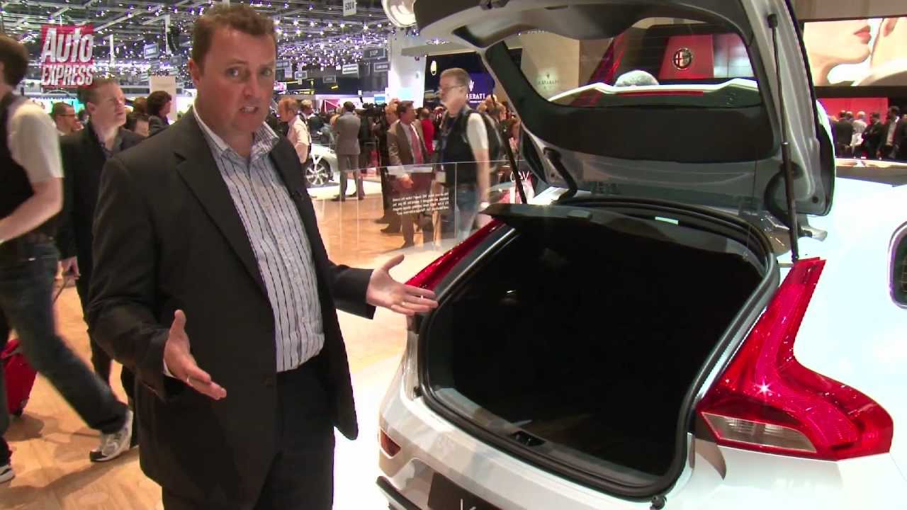 GENEVA 2012 - Volvo V40 - Auto Express - YouTube