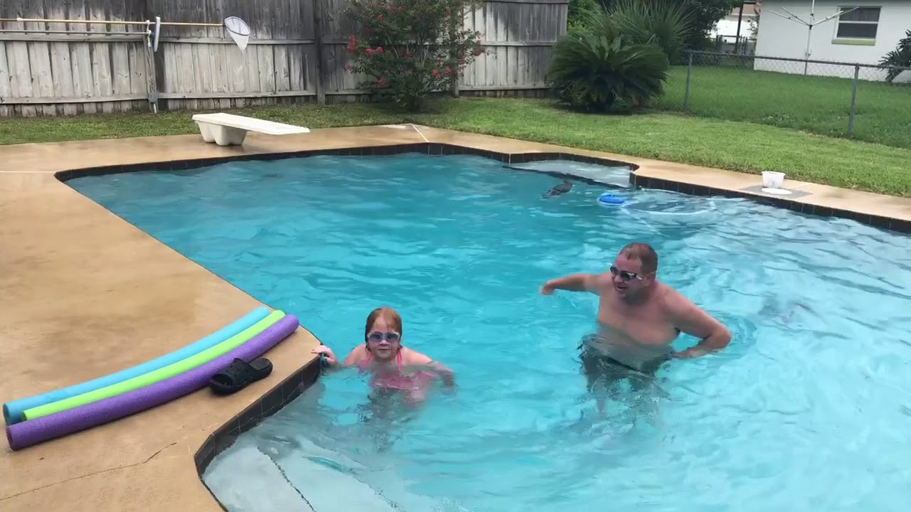 Ella dove off the diving board! 7-29-18 - YouTube