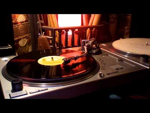 Shark Wilson & the Basement Heaters - Make It Reggae