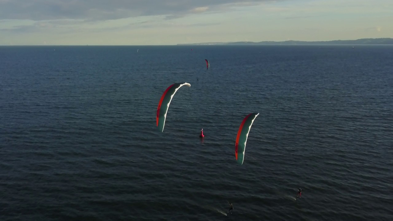 FLYSURFER SONIC RACE IN EXMOUTH - YouTube