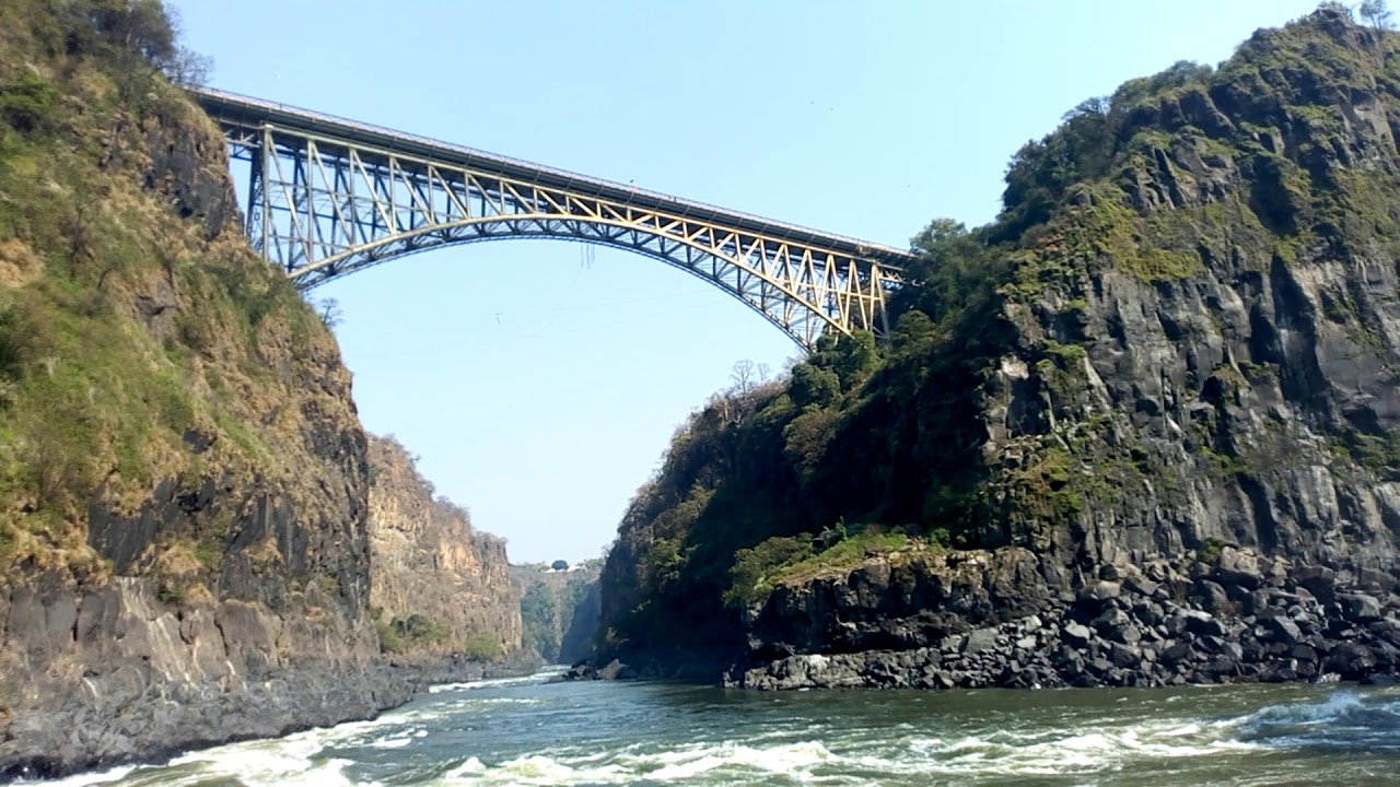 Boiling point Livingston - YouTube