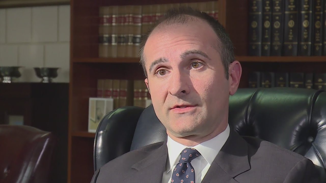 Norfolk commonwealth's attorney under fire for handling of high-profile ...