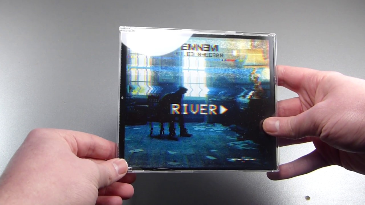 EMINEM - RIVER CD (GERMANY-EXCLUSIVE) - UNBOXING - YouTube