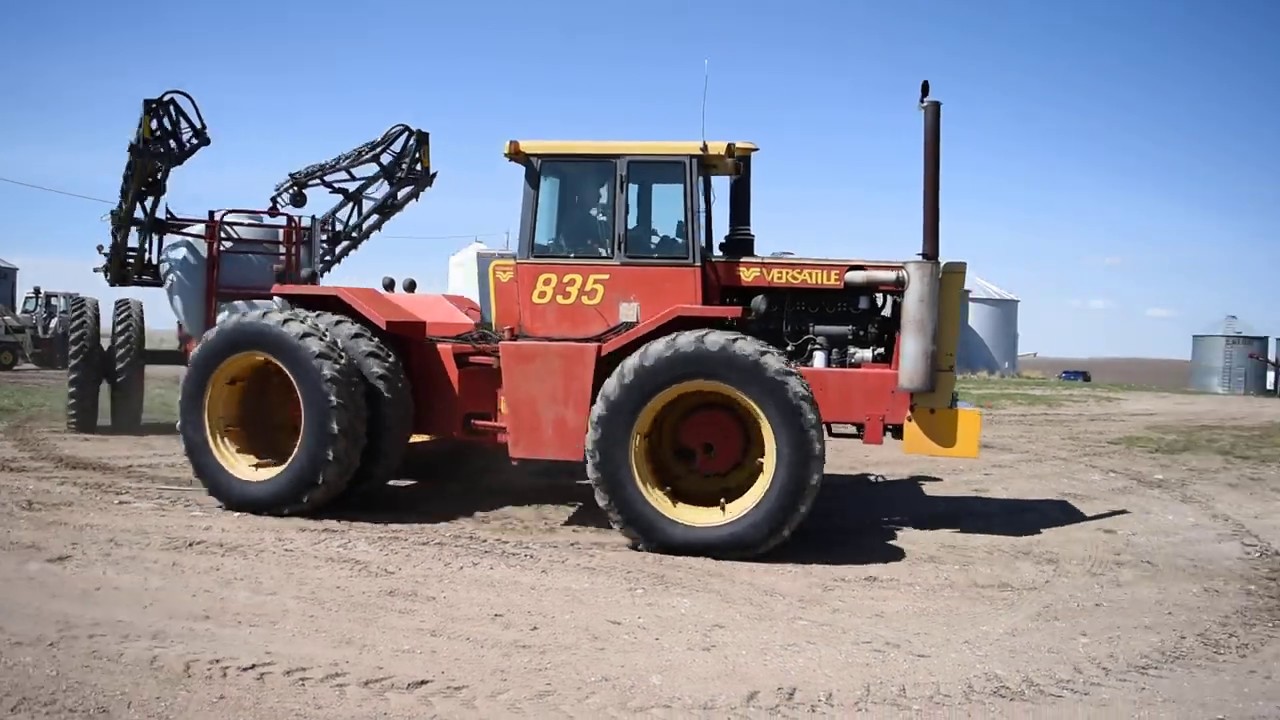 1981 Versatile 835 Tractor - YouTube